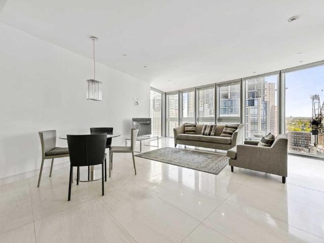 The Tower, 1, St George Wharf, London. 1 bed apartment to rent £3,467 pcm £800 pw