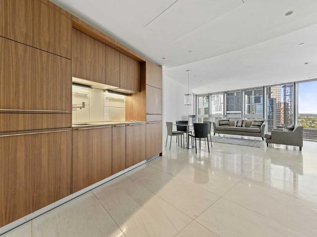 The Tower, 1, St George Wharf, London. 1 bed apartment to rent £3,467 pcm £800 pw