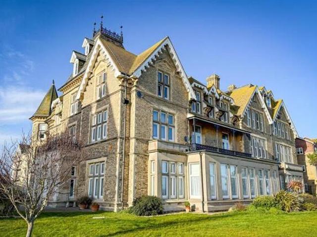 The Towers, Vista Road, 1 Bedroom Flat