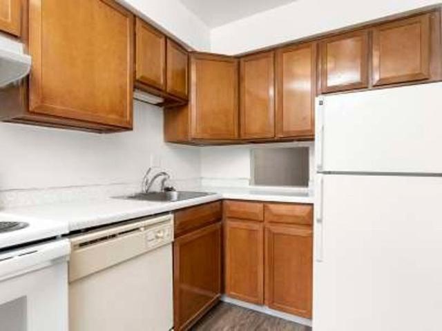 The Townhouse Apartments 3 Bedroom Apartment for Rent at 3125 E Fountain Blvd, Colorado Springs, CO 80910 Spring Creek