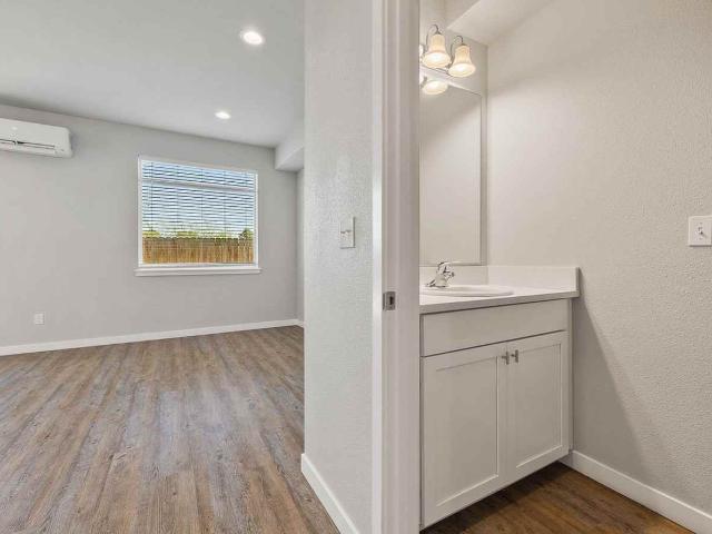 The Towns On Entiat 2 Bedroom Home for Rent at 911 W Entiat Ave, Kennewick, WA 99336