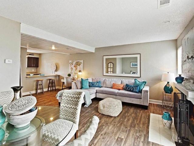 The Township 1 Bedroom Apartment for Rent at 400 Ne 103rd St, Kansas City, MO 64155 New Mark
