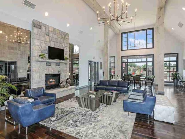 The Township 1 Bedroom Apartment for Rent at 400 Ne 103rd St, Kansas City, MO 64155 New Mark