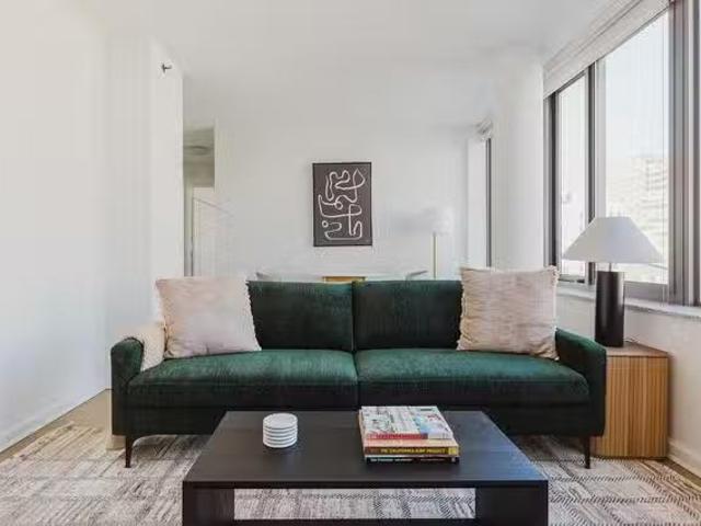 The Tate, 535 West 23rd St, Chelsea 1 Bedroom 1 Bath