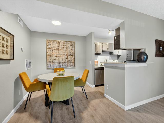 The Tatum Apartments 2 Bedroom Apartment for Rent at 6624 Yateswood Dr, Charlotte, NC 28212 Idlewild Farms