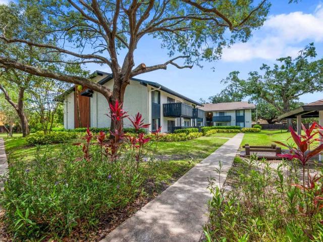 The Taylor at Winter Park 2 Bedroom Apartment for Rent at 2000 Village Ln, Winter Park, FL 32792