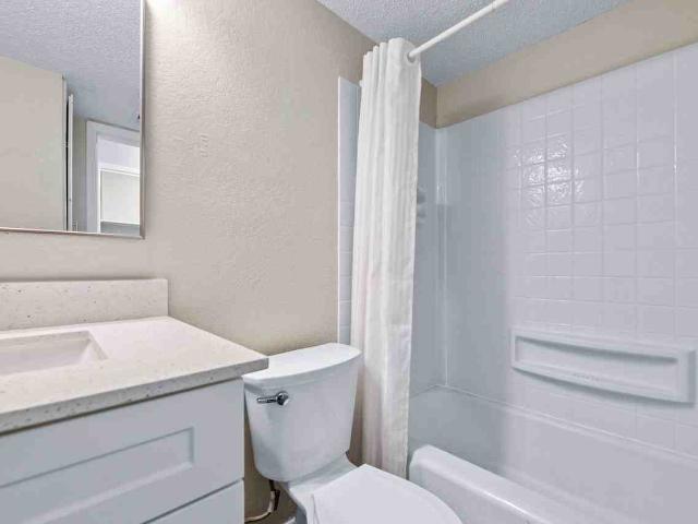 The Terra at 3600 1 Bedroom Apartment for Rent at 3600 W Kellogg Dr, Wichita, KS 67213 Sunflower