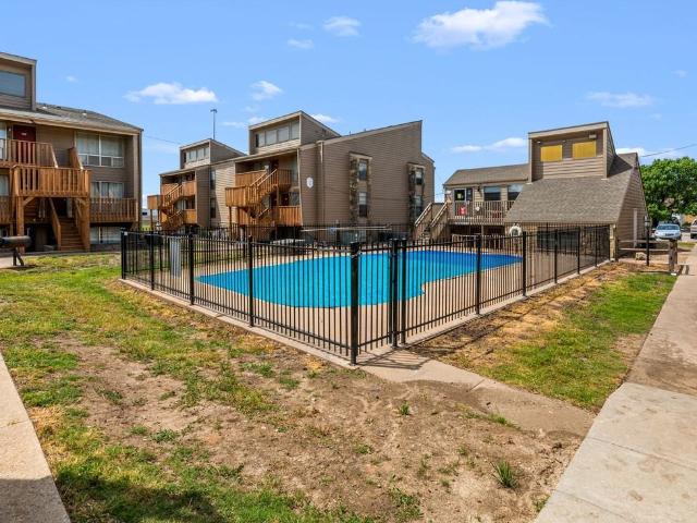 The Terra at 3600 1 Bedroom Apartment for Rent at 3600 W Kellogg Dr, Wichita, KS 67213 Sunflower