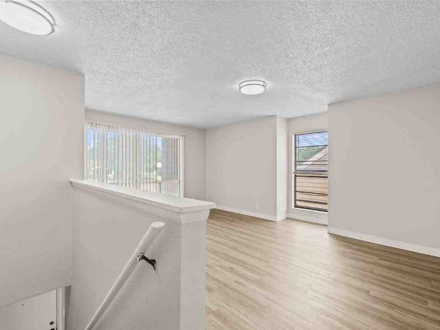 The Terra at 3600 2 Bedroom Apartment for Rent at 3600 W Kellogg Dr, Wichita, KS 67213 Sunflower