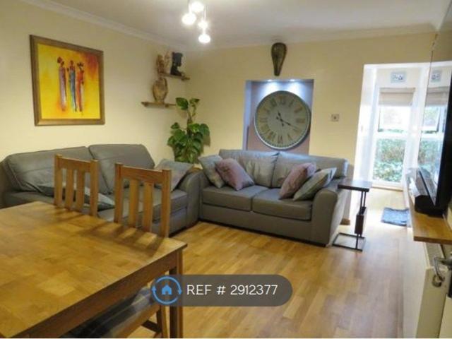 The Terrace, Redbourn, St. Albans AL3, 3 bed maisonette to rent, £1,720 pcm | PrimeLocation