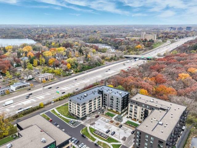 The Theodore Apartments 55+ 2 Bedroom Apartment for Rent at 2840 N Wayzata Blvd, Minneapolis, MN 55405 Bryn Mawr