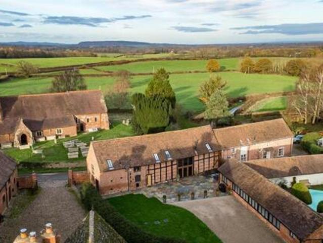 The Threshing Barn, Berrington, 4 Bedroom Barn