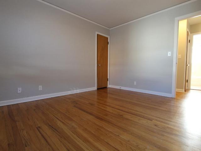 The Tiverton 1 Bedroom Apartment for Rent at 3304 Jackson St, Omaha, NE 68105