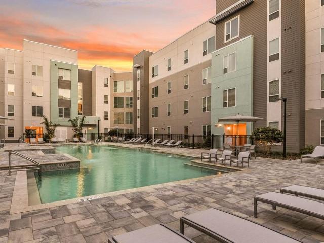 The Tiffany at Maitland West 1 Bedroom Apartment for Rent at 9301 Summit Centre Way, Orlando, FL 32810