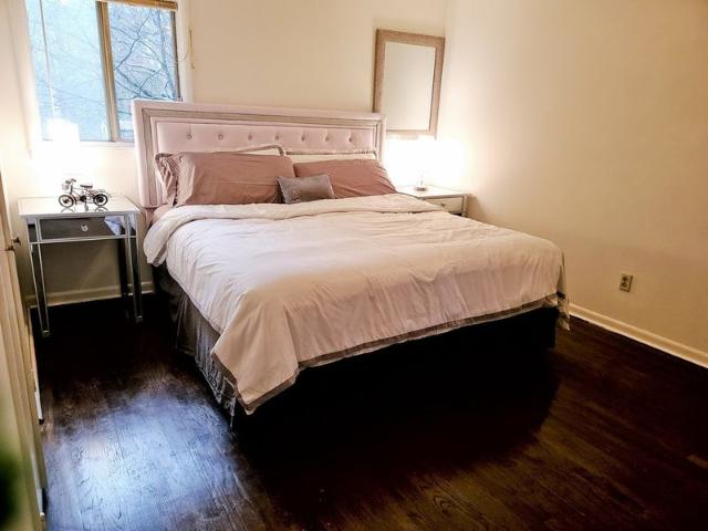 The Traveler's Room_Bussell Place_ Room 1