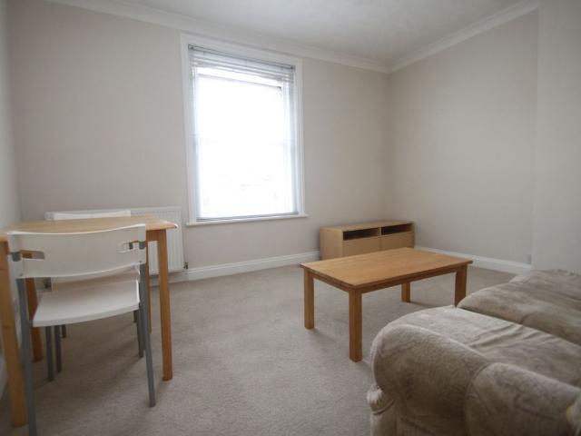 The Triangle, Bournemouth BH2, 2 bed property to rent, £1,200 pcm | PrimeLocation