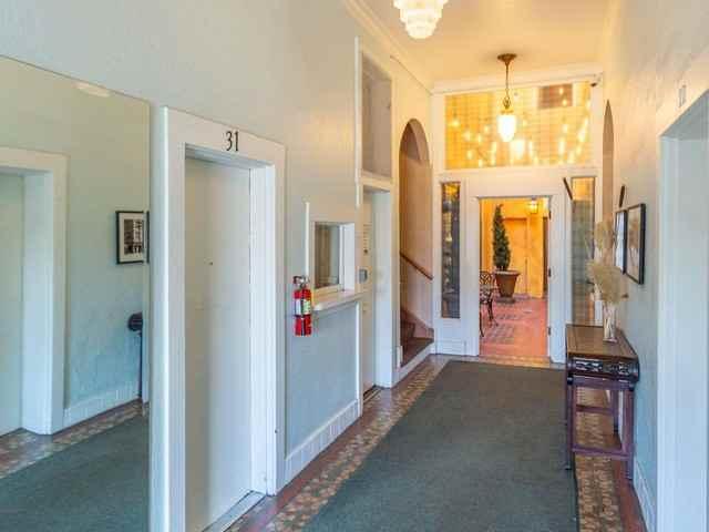 The Union Arms Studio Apartment for Rent at 131 Ne Martin Luther King Jr Blvd, Portland, OR 97232 Kerns