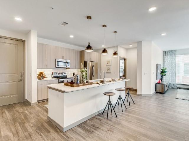 The Union at River East 2 Bedroom Apartment for Rent at 2900 Race St, Fort Worth, TX 76111 Scenic Bluff