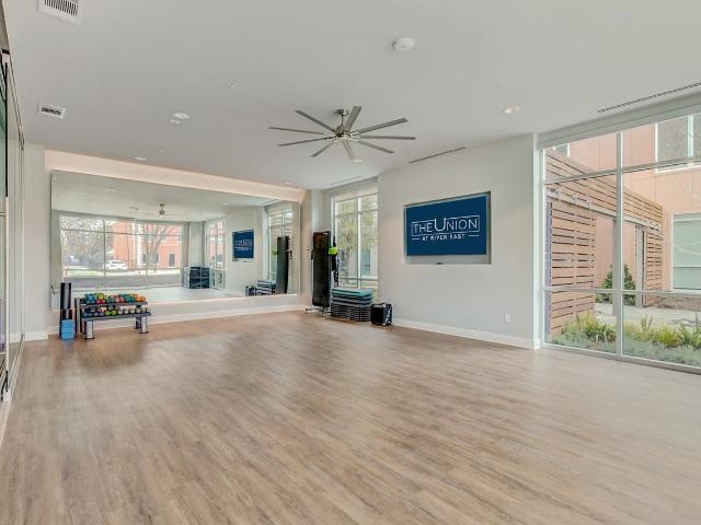 The Union at River East 2 Bedroom Apartment for Rent at 2900 Race St, Fort Worth, TX 76111 Scenic Bluff