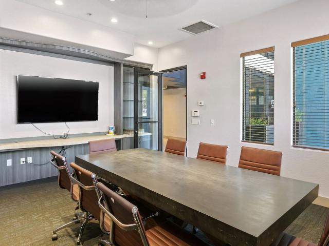 The Urban 1 Bedroom Apartment for Rent at 3601 E Mcdowell Rd, Phoenix, AZ 85008