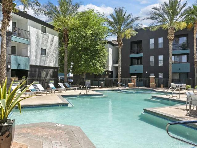 The Urban 1 Bedroom Apartment for Rent at 3601 E Mcdowell Rd, Phoenix, AZ 85008