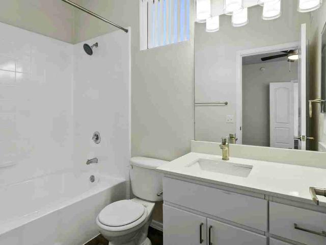 The Urban Studio Apartment for Rent at 3601 E Mcdowell Rd, Phoenix, AZ 85008