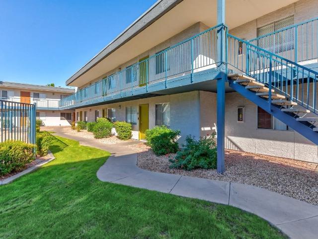 The Valencia 1 Bedroom Apartment for Rent at 3450 W Missouri Ave, Phoenix, AZ 85017 Maryvale Park