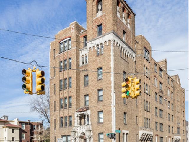 The Van Dyke in West Village 2 Bedroom Apartment for Rent at 1000 Van Dyke St, Detroit, MI 48214 Kettering butzel