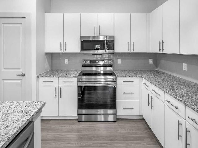 The Vandy Apartments 2 Bedroom Apartment for Rent at 11310 Vandelay Court, Charlotte, NC 28277 Ballantyne West