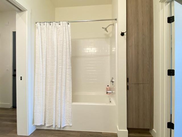 The Vela 1 Bedroom Apartment for Rent at 351 E Valpico Rd, Tracy, CA 95376 Glenbriar Estates