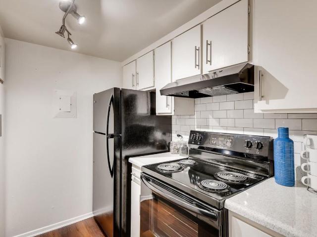 The Ventana at Colorado Station Studio Apartment for Rent at 5095 E Donald Ave, Denver, CO 80222 Goldsmith