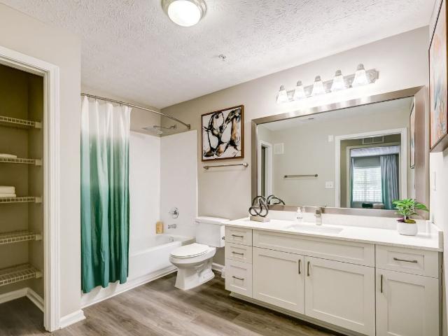 The Veranda 2 Bedroom Apartment for Rent at 100 Veranda Chase Dr, Lawrenceville, GA 30044