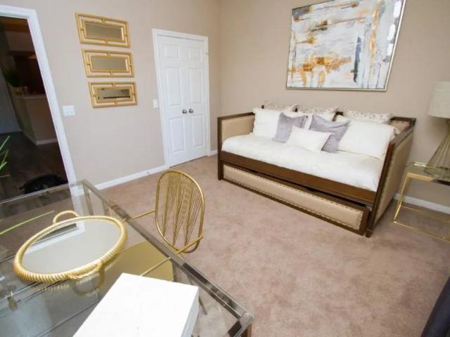 The Veranda 3 Bedroom Apartment for Rent at 3700 9th Avenue North, Texas City, TX 77590