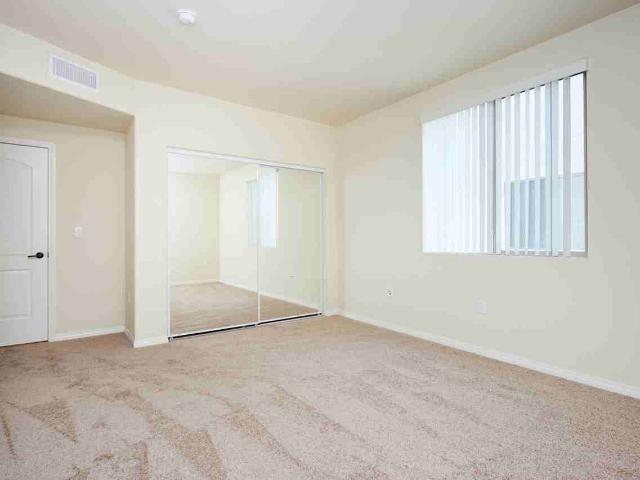 The Verandas 3 Bedroom Apartment for Rent at 21535 Roscoe Blvd, Los Angeles, CA 91304 Canoga Park