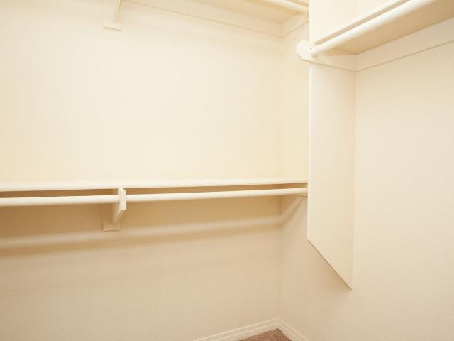 The Verandas 2 Bedroom Apartment for Rent at 21535 Roscoe Blvd, Los Angeles, CA 91304 Canoga Park