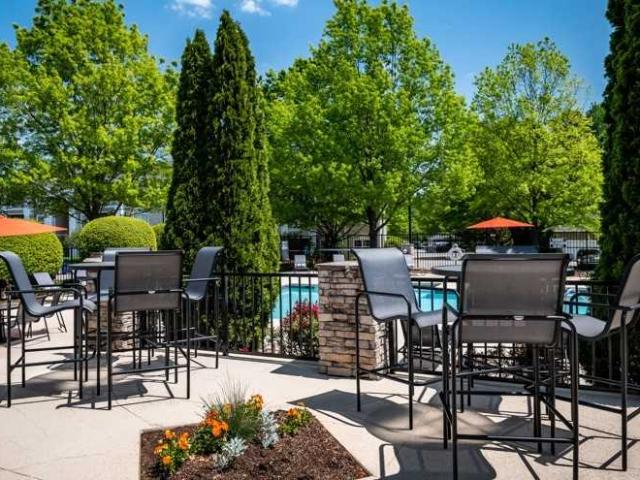 The Verandas at Lake Norman Apartments 2 Bedroom Apartment for Rent at 18510 The Commons Blvd, Cornelius, NC 28031