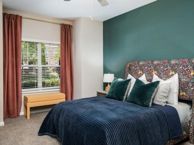 The Verandas at Lake Norman Apartments 2 Bedroom Apartment for Rent at 18510 The Commons Blvd, Cornelius, NC 28031