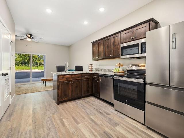 The Vibe Crossing 2 Bedroom Apartment for Rent at 3861 W University St, Springfield, MO 65807 Westside Community Betterment