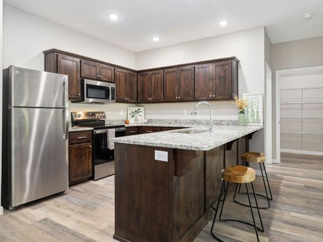 The Vibe Crossing 2 Bedroom Apartment for Rent at 3861 W University St, Springfield, MO 65807