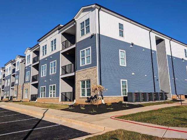 The View at Franklin 2 Bedroom Apartment for Rent at 340 East Franklin Turnpike, Danville, VA 24540