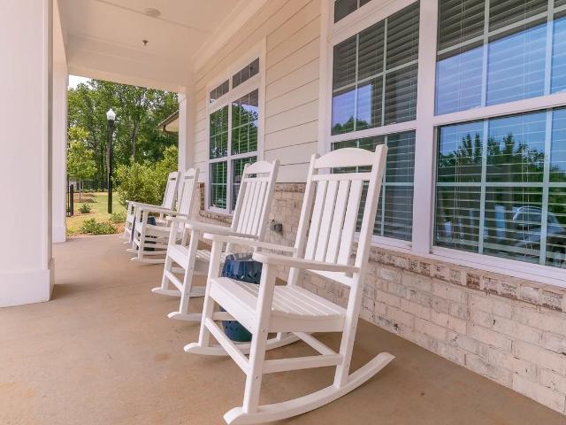The View at Paris Mountain 3 Bedroom Apartment for Rent at 9001 High Peak Dr, Greenville, SC 29609