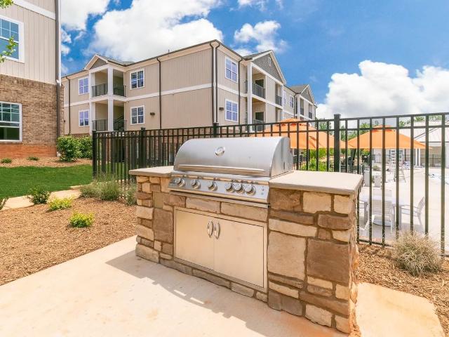 The View at Paris Mountain 3 Bedroom Apartment for Rent at 9001 High Peak Dr, Greenville, SC 29609