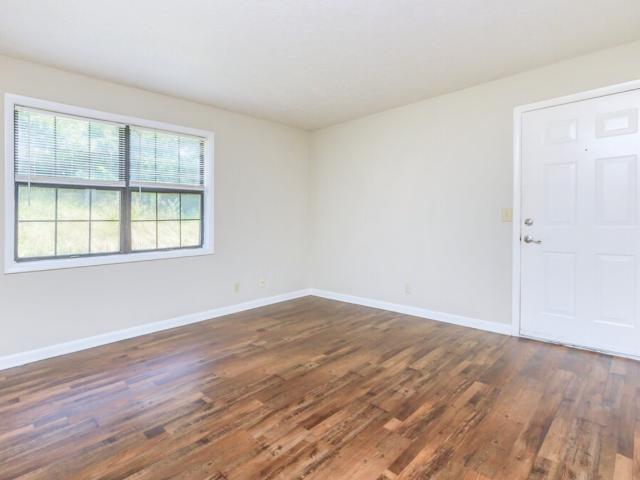 The View at South Ridge 2 Bedroom Apartment for Rent at 103 S Ridge Dr, Woodbury, TN 37190