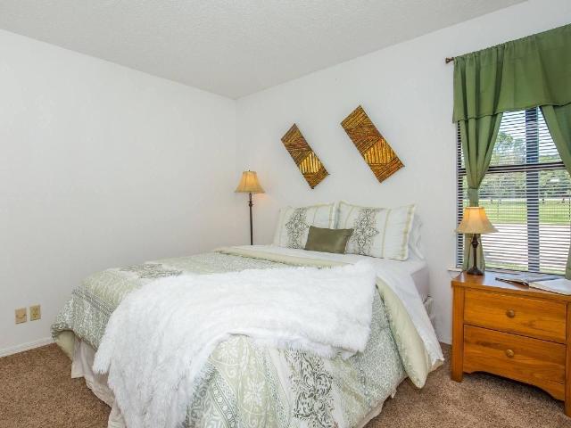 The View @ Riverside Apartments 2 Bedroom Apartment for Rent at 910 E 61st St, Tulsa, OK 74136 Saint Thomas Square