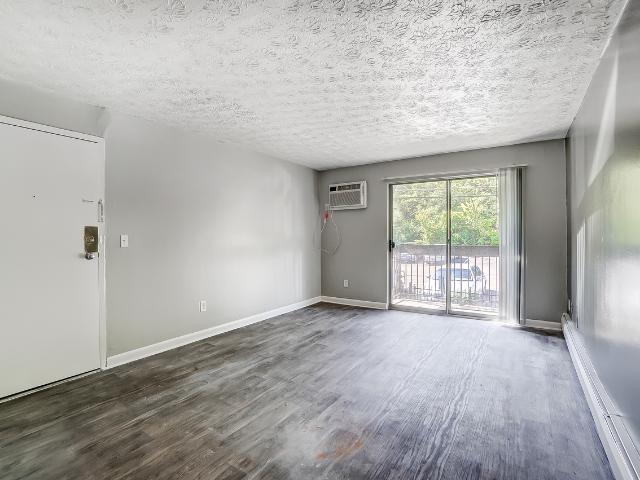 The Views of Mt Airy 2 Bedroom Apartment for Rent at 2992 High Forest Ln, Cincinnati, OH 45223 Mount Airy