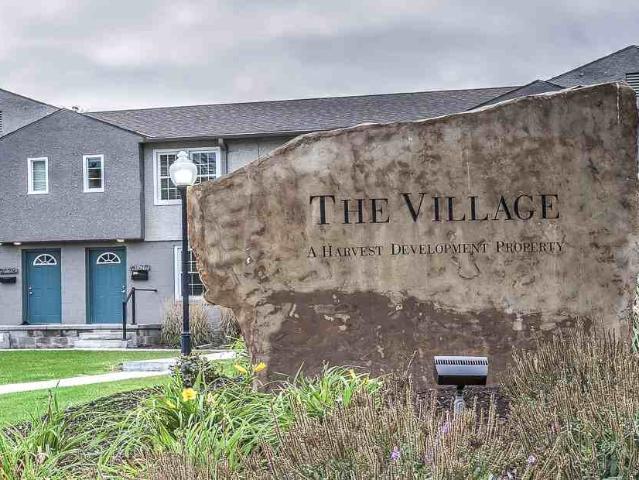 The Village 2 Bedroom Apartment for Rent at 3057 S 41st St, Omaha, NE 68105 Hanscom Park