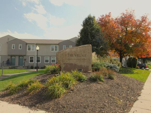 The Village 2 Bedroom Apartment for Rent at 3057 S 41st St, Omaha, NE 68105 Hanscom Park