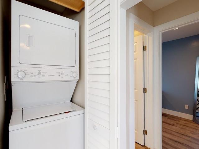 The Village 2 Bedroom Apartment for Rent at 415 Grant St, Oceanside, CA 92054 Downtown Oceanside