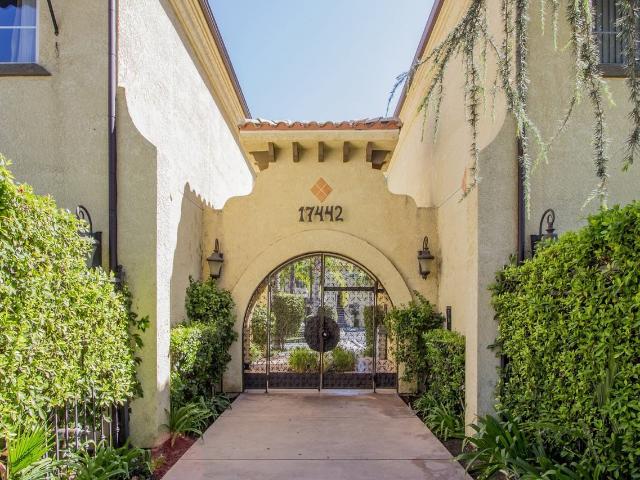 The Village Apartments 1 Bedroom Apartment for Rent at 17442 Sherman Way, Los Angeles, CA 91406 Lake Balboa