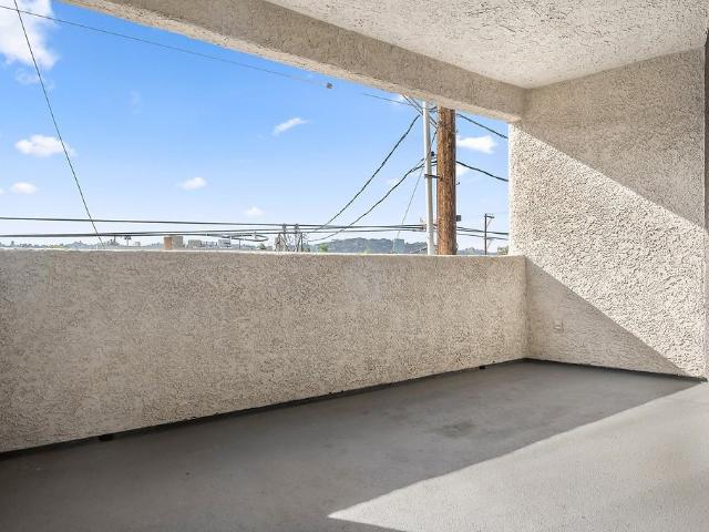 The Village at Toluca Lake 2 Bedroom Apartment for Rent at 211 N Valley St, Burbank, CA 91505